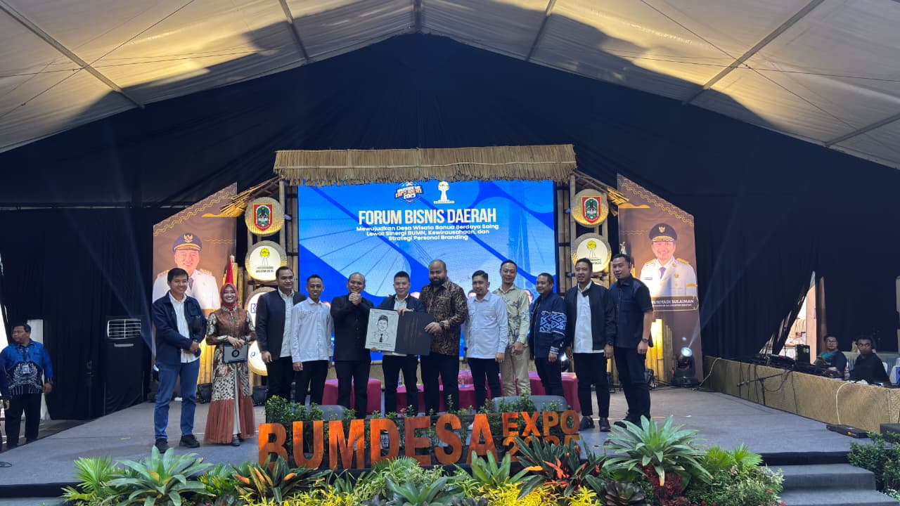PLN Indonesia Power UBP Asam-Asam Dorong UMKM dan Proper